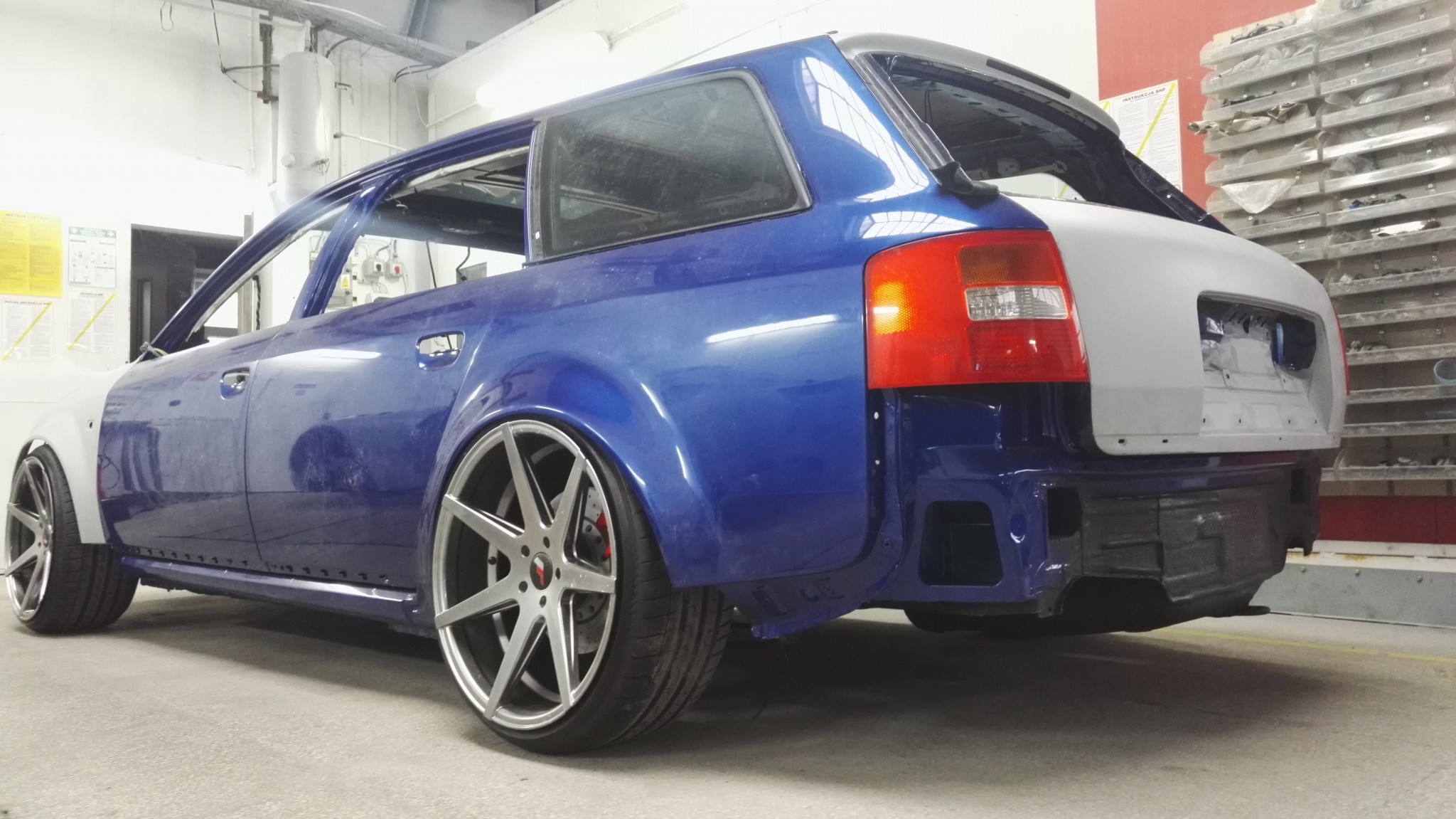 Audi S6 c5 Avant • SUTIM